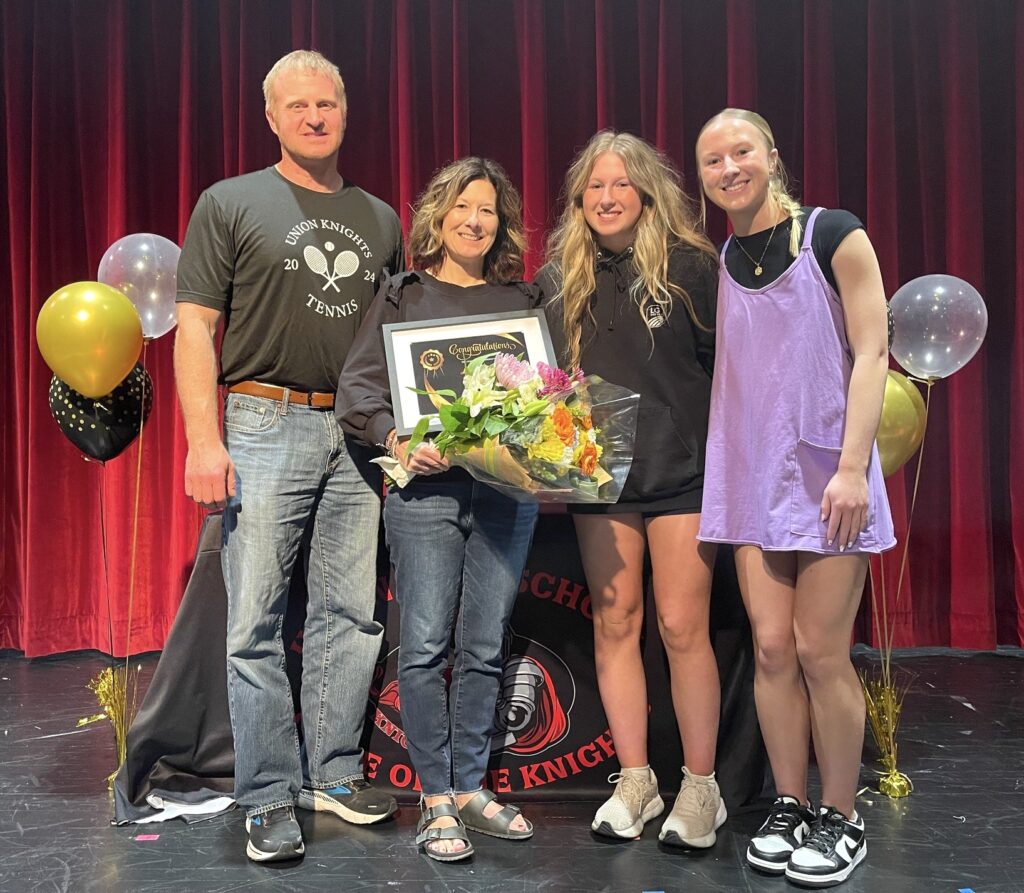 Union’s Lisa Anton receives Central Rivers AEA’s 2023-24 Paraeducator ...